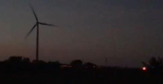 Dangers: Wind turbine spinning out of control. – Save The Huron Mountains